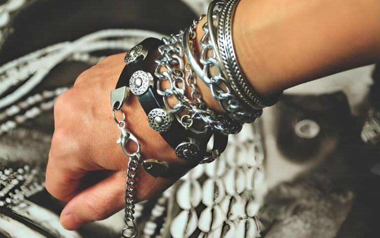 Which Wrist For A Bracelet? Men's Style Guide
